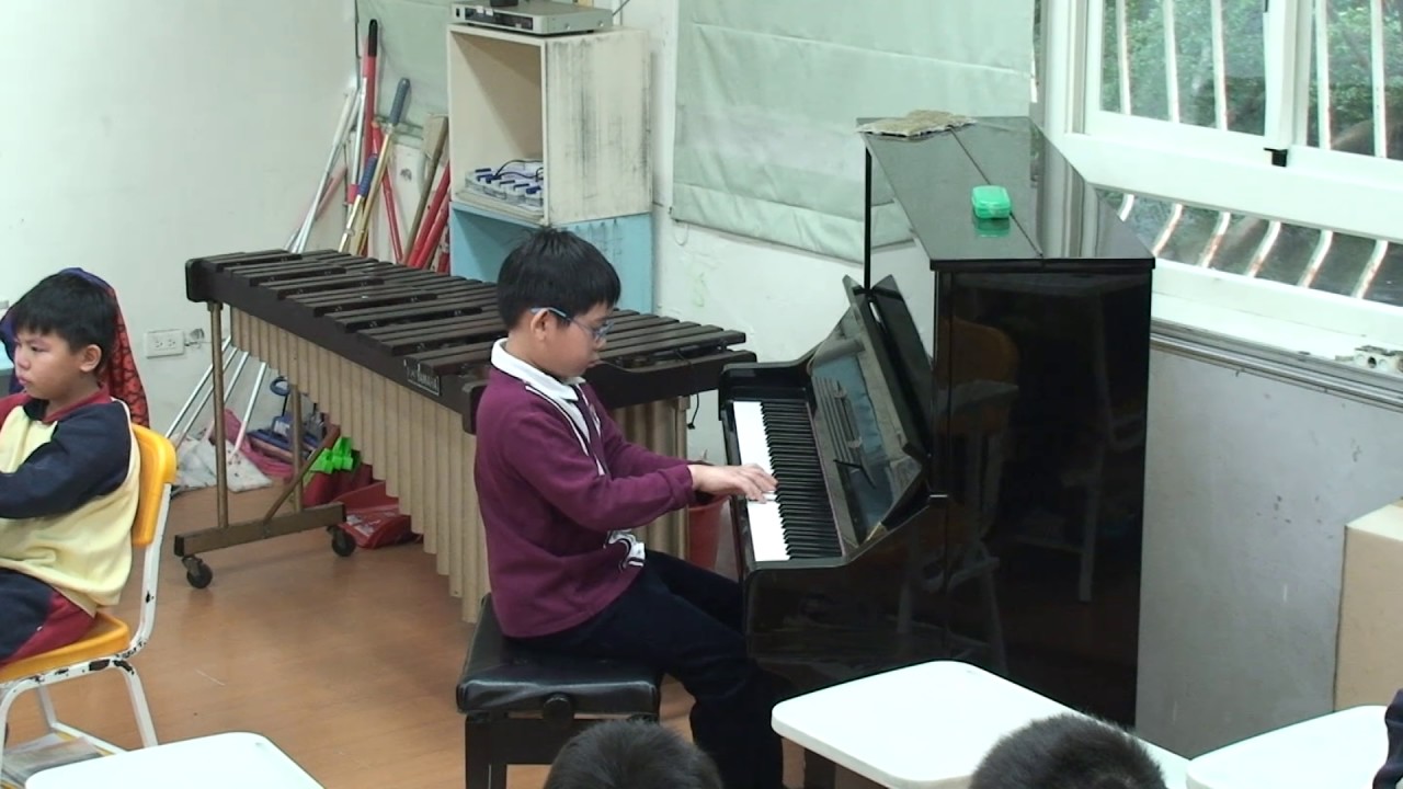 Sonatina, Op. 36 No. 3 (C Major), composed by Muzio Clementi, played by ...