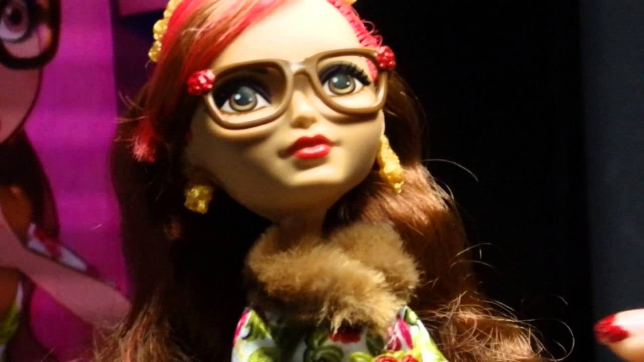 Ever After High Rosabella Beauty Review unboxing - YouTube