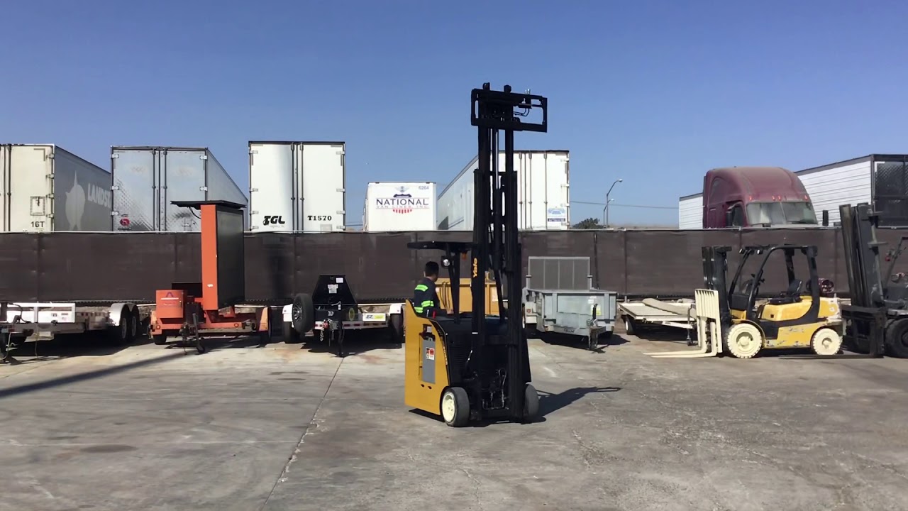 STOCK # 25771 YALE 3500LB ESC035 STAND UP ELECTRIC FORKLIFT---OTAY MESA ...