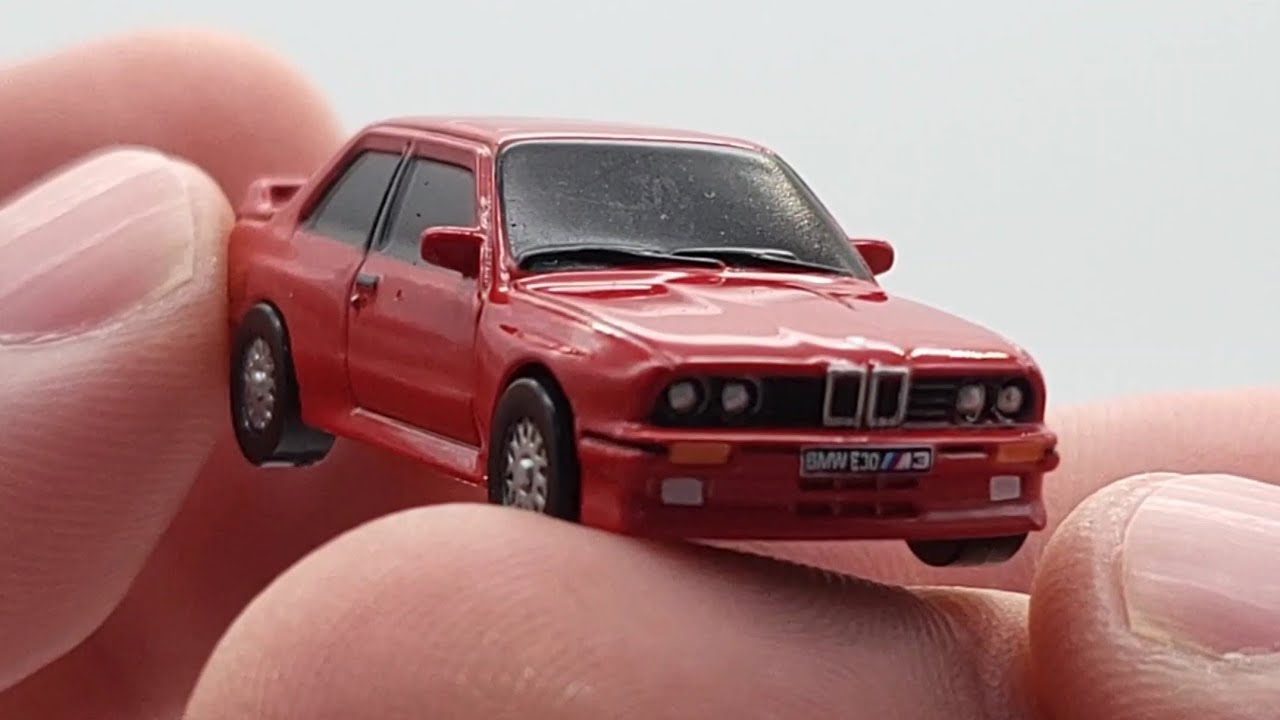 Z Models BMW E30 M3 Key Chain By Scale Reviews - YouTube