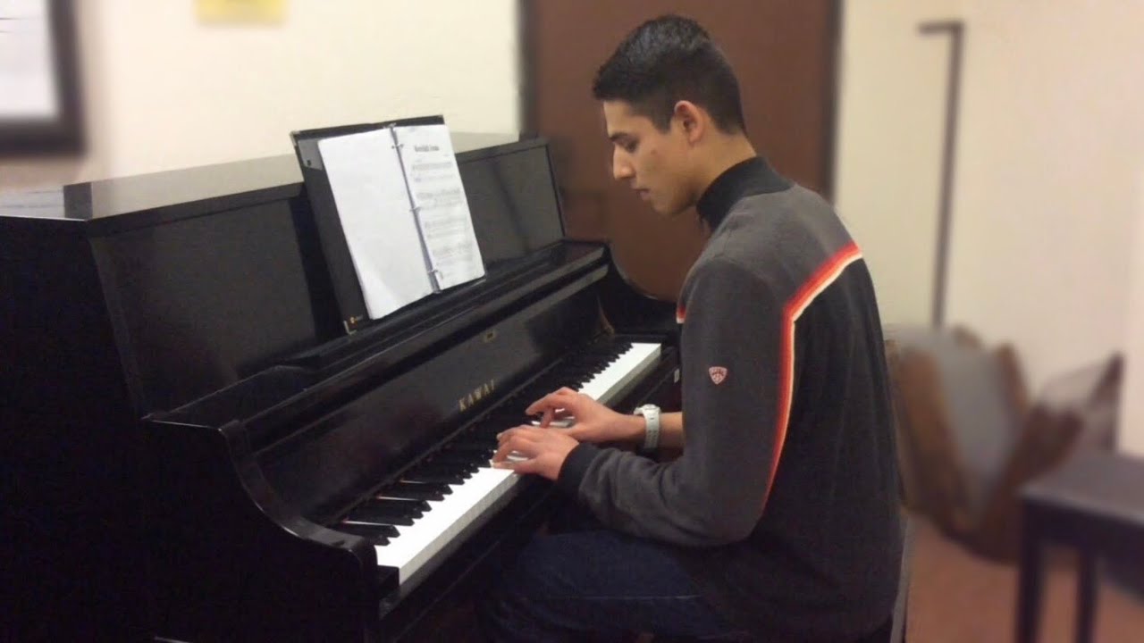 José Razo | Piano | Moonlight Sonata Movement 1 | Movimiento 1 - YouTube