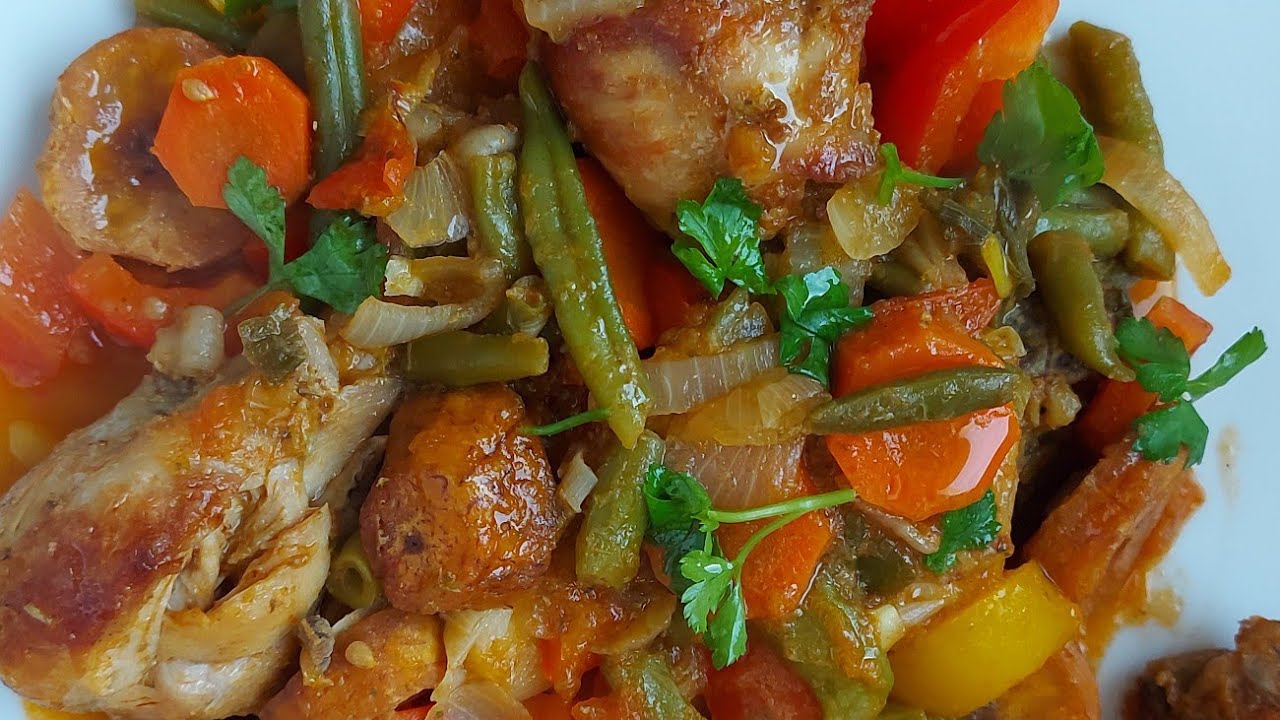 la vrai Recette du Poulet DG : Cuisine Camerounaise - YouTube