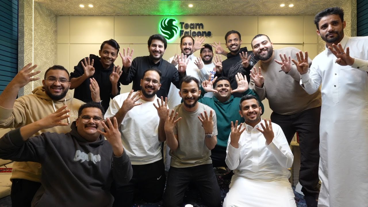 بث الـ 8 مليون صالح اوبلز - oPiiLz (مع شباب فالكونز) - YouTube