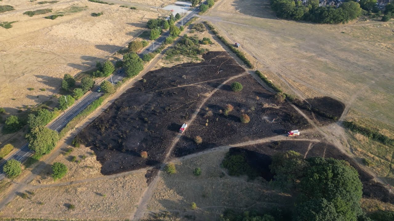 Wanstead Flats Grass Fire - 4K Drone Footage - YouTube