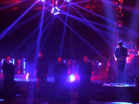 GREGORIAN feat. NARCIS "Cry Softly" 01.02.2017 Wiener Stadthalle - YouTube