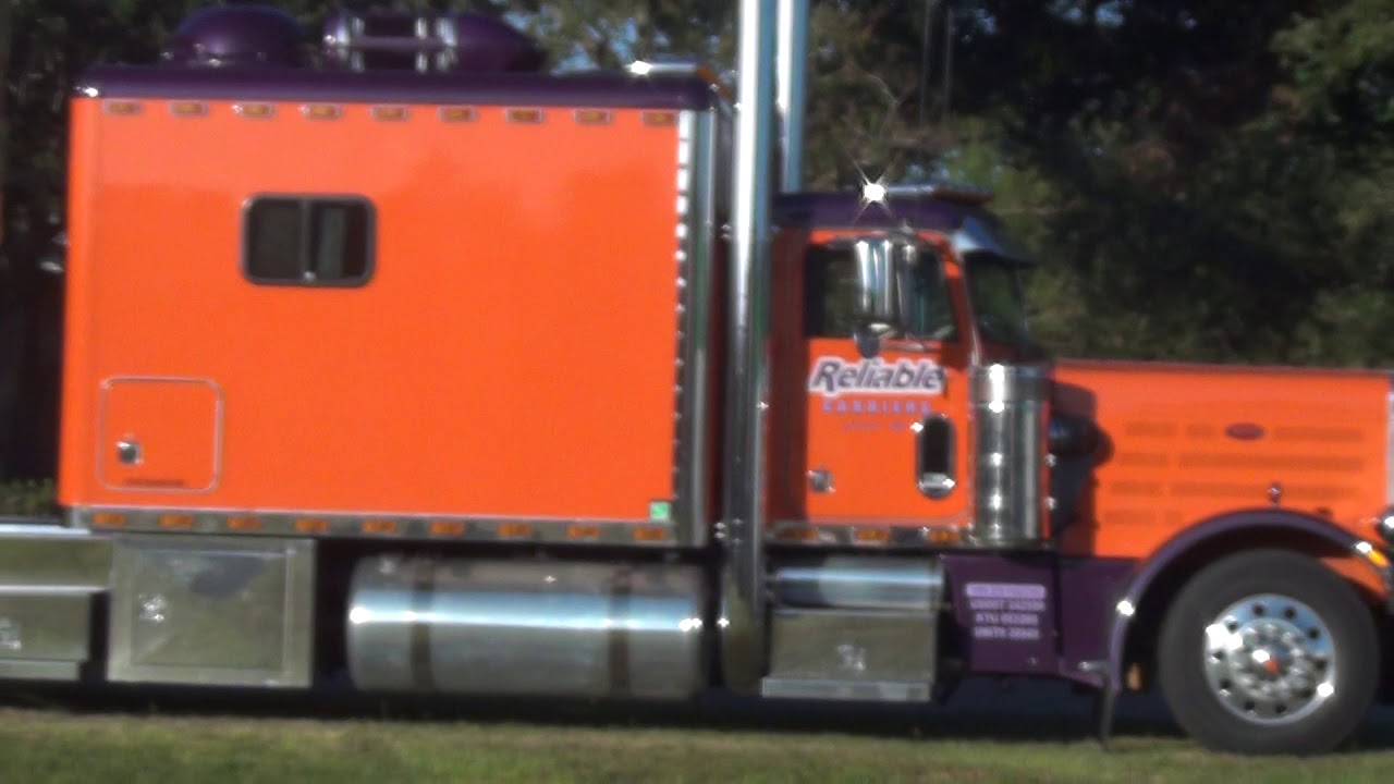 Longest Semi Truck Ever - YouTube