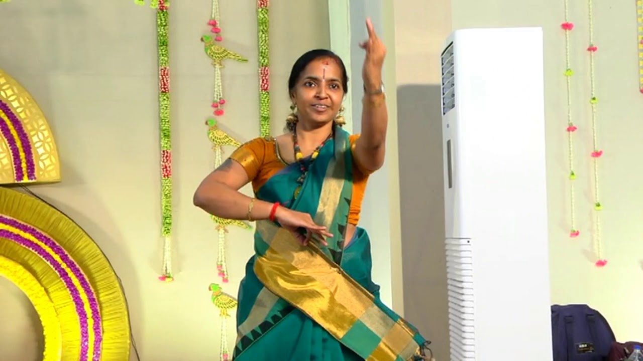 Sandhya mam with Nityashree Mahadevan - YouTube