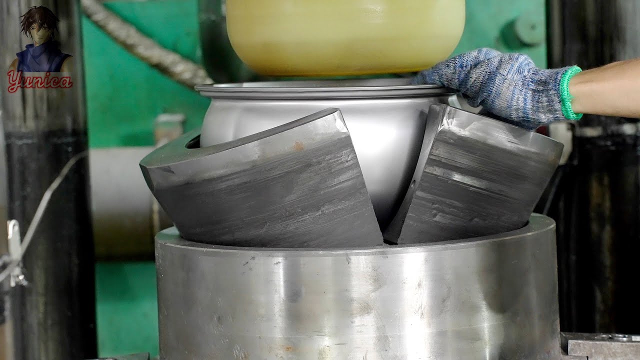 Very amazing production process. Video of five excellent mass ...