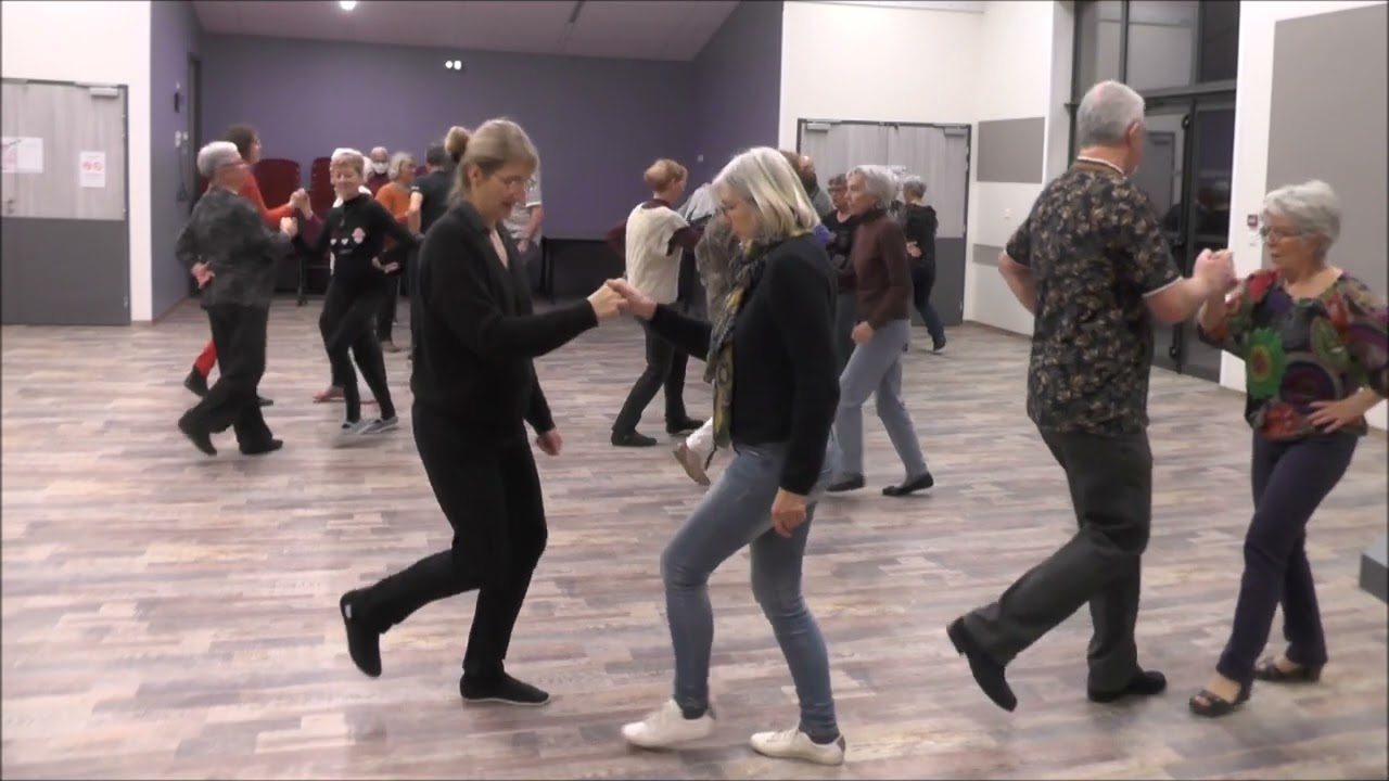 stack of barley ( hornpipe ) folkpourtous1518 du 12/12/22 - YouTube