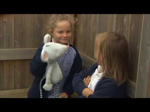 MOUSE AND ME 2 Relationships - YouTube
