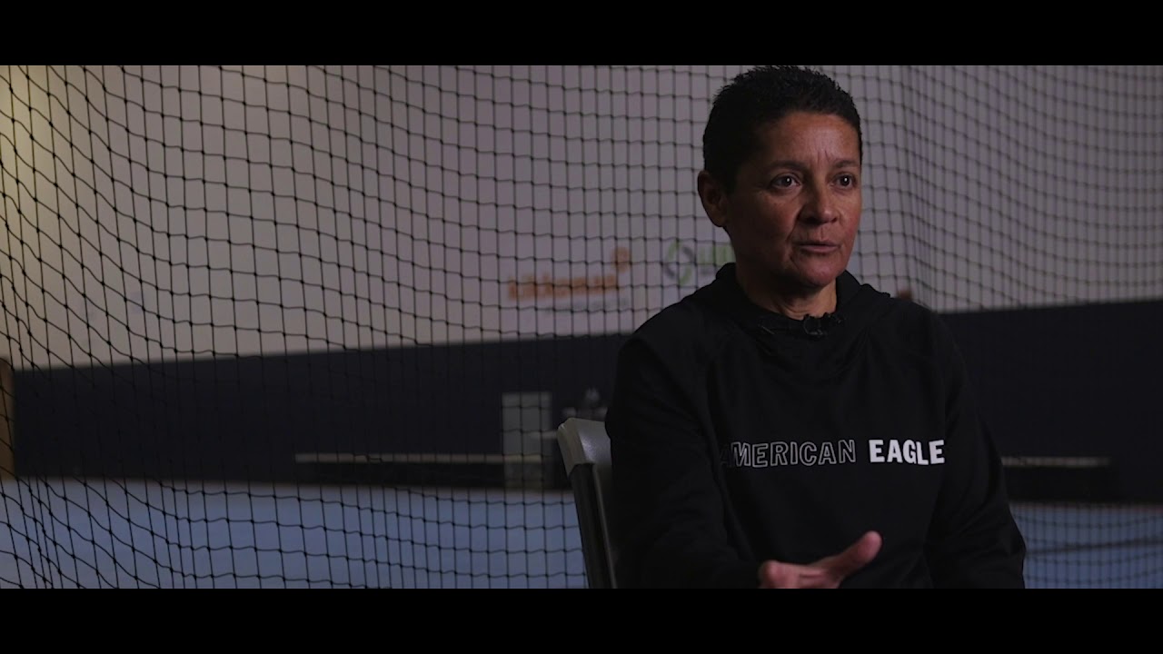 Sissi - Soccer Legend - YouTube