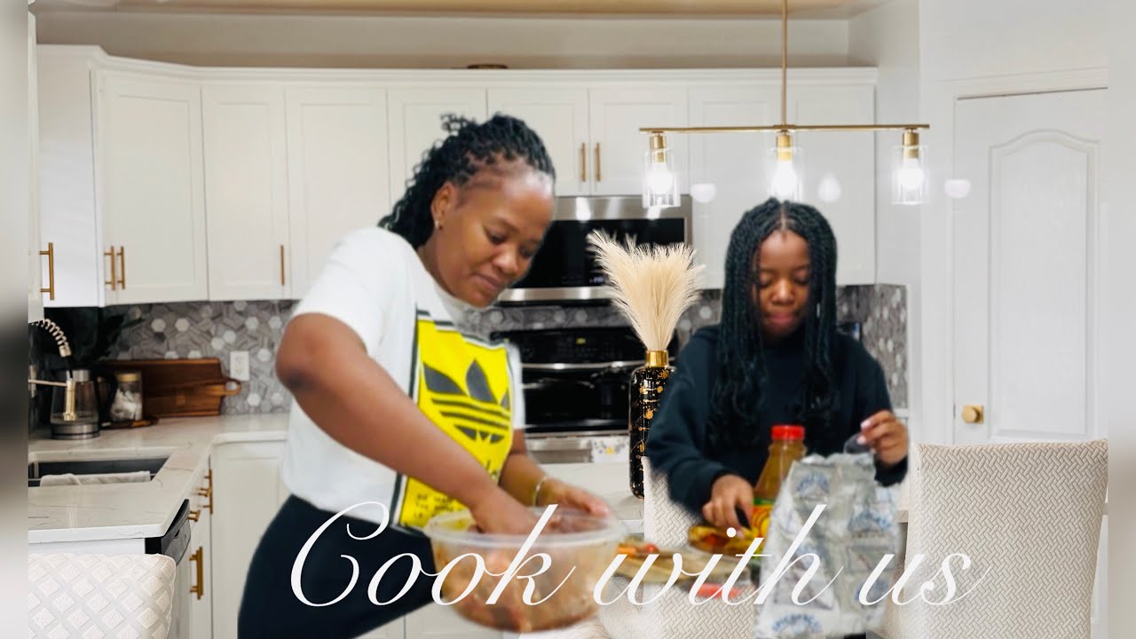 Cook With Me:A simple, cozy meal you can recreate at home. Let’s chop ...