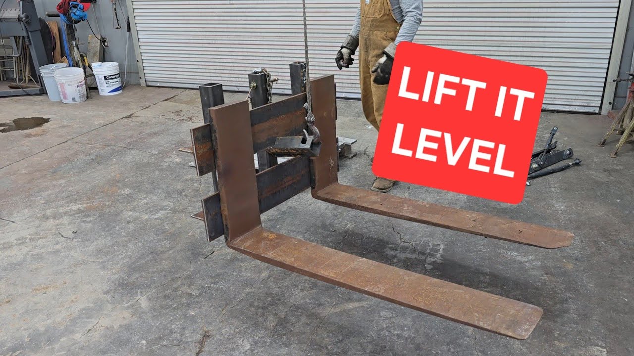 Lifting device for the tractor forks rig - YouTube