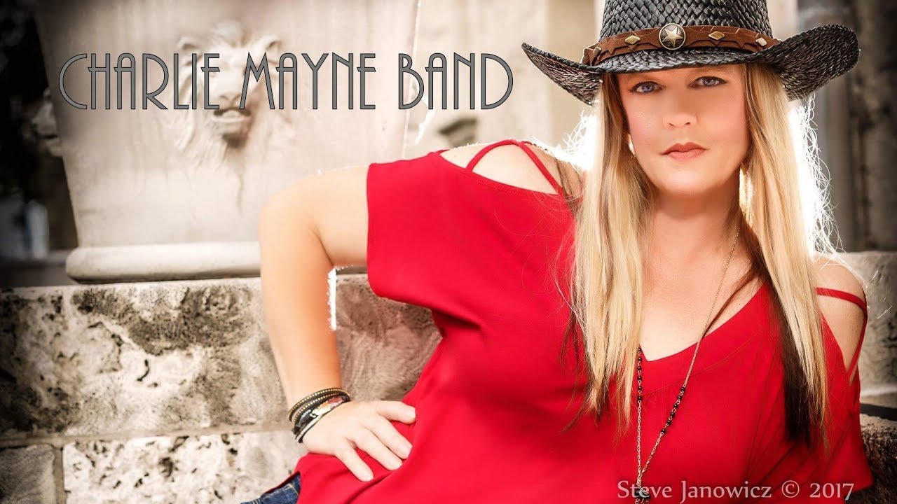 Charlie Mayne Band Duo - Bobby McGee (coverFX) - YouTube