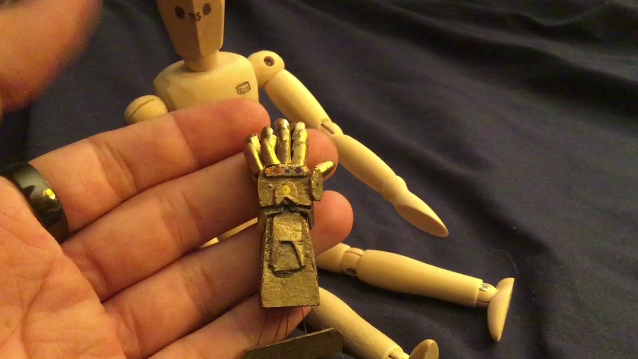 DIY Mini Infinity Gauntlet - YouTube