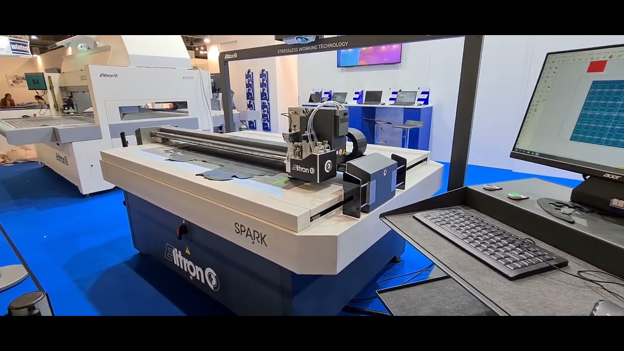 Elitron SPARK F - YouTube