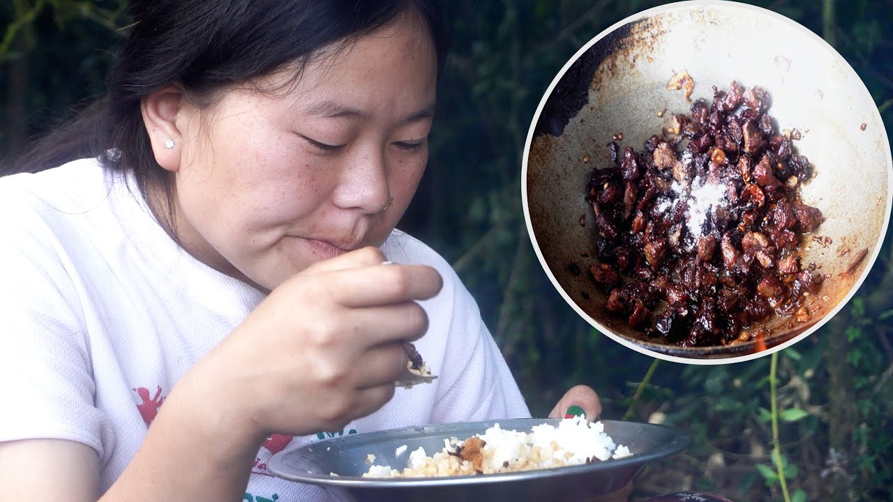 buff fry soup curry natural recipe || Nepali village Kitchen || - YouTube