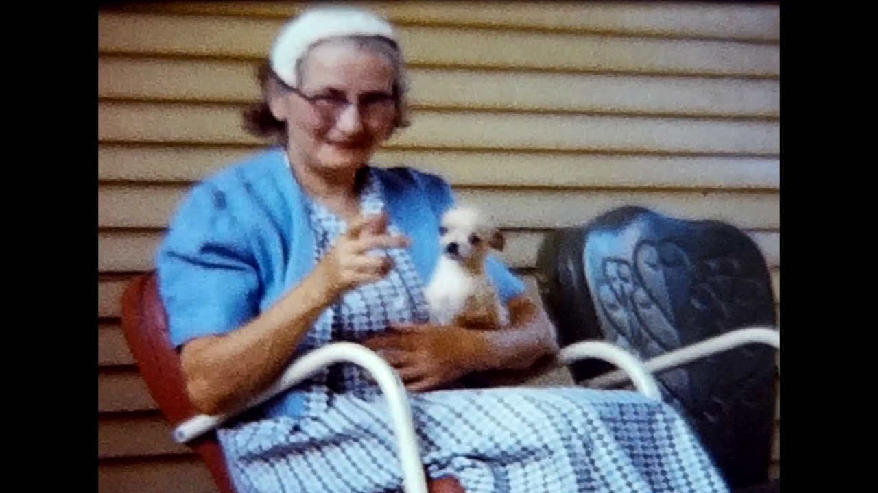 Malloy Family | 8mm Home Movies | 1960-1975 | Raw Footage - YouTube