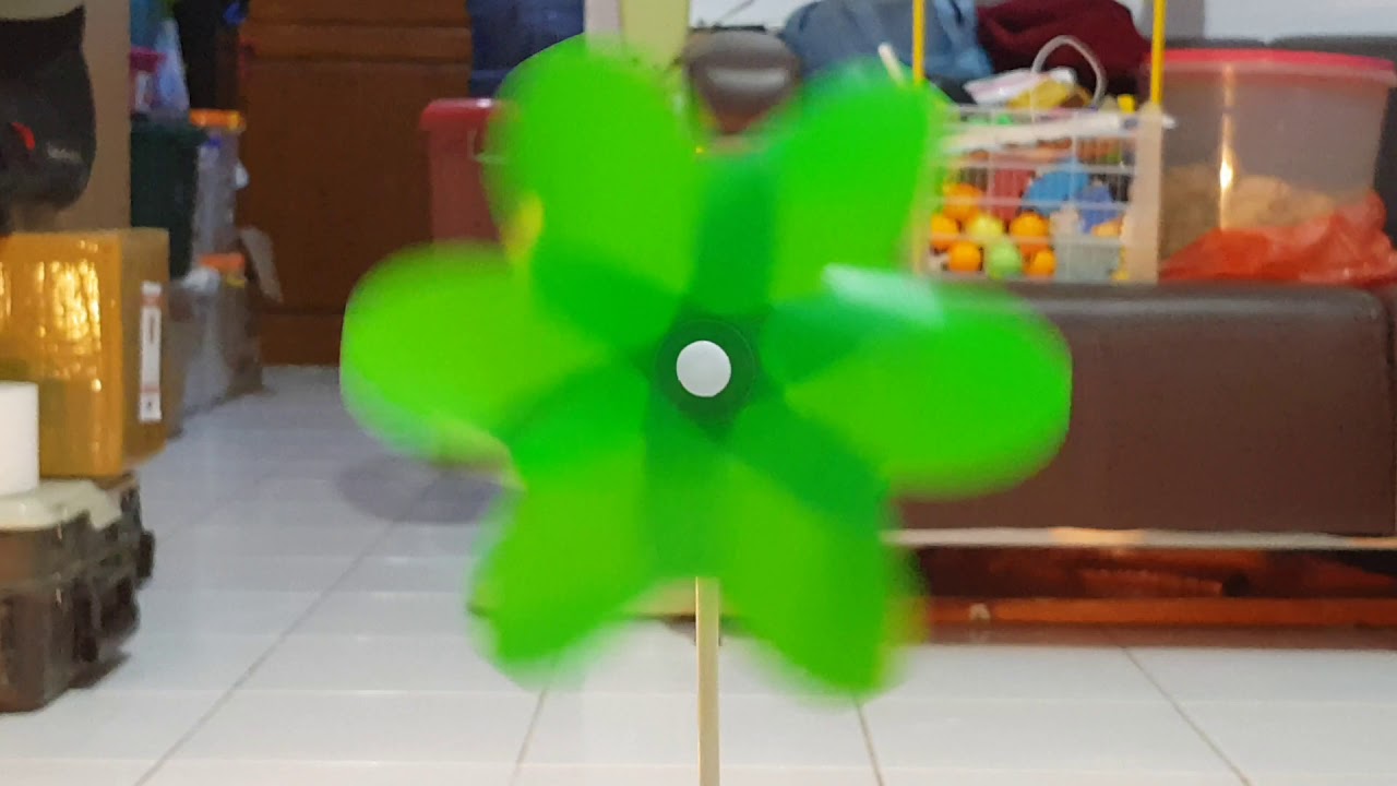 6 petal pinwheel 18cm (Green) - YouTube