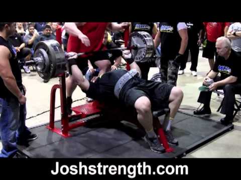 Brian Siders 605 Raw Bench Press - Ronnie Coleman Classic - YouTube