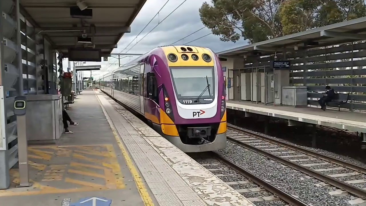 Melbourne Metro Keilor Plains Station - YouTube