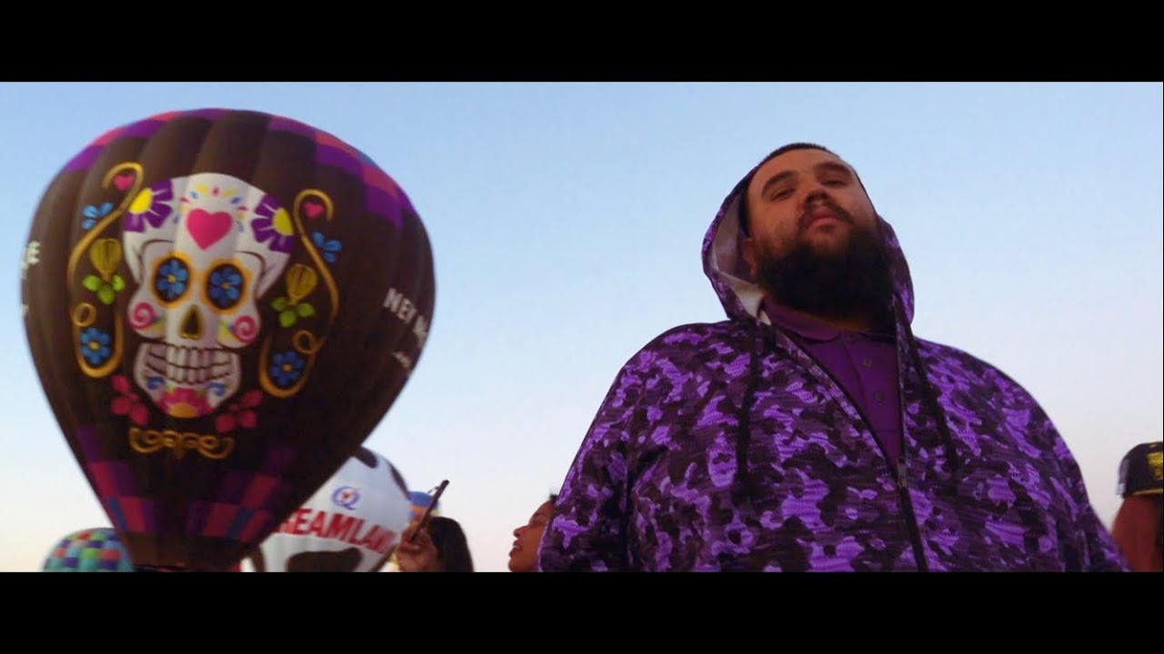 Riv Dog ft. Dreamor - Floating (Official Music Video) - YouTube
