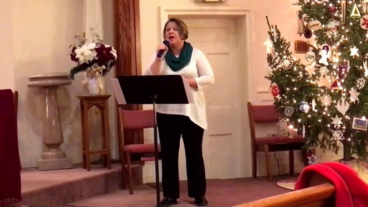 Erica Walters singing O Holy Night at Christmas Eve Service 12/24/16 ...