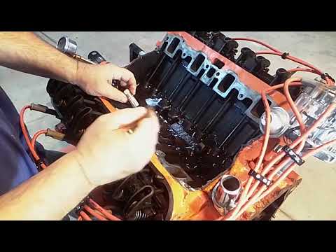 Cadillac 472 / 500 rocker arm adjustment part 2 - YouTube
