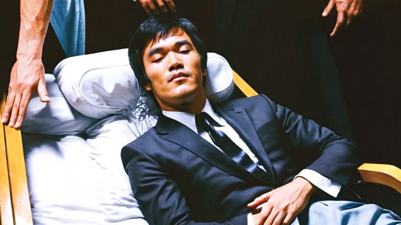 Bruce Lee's Tomb Opened After 52 Years And What They Found SHOCKED The ...