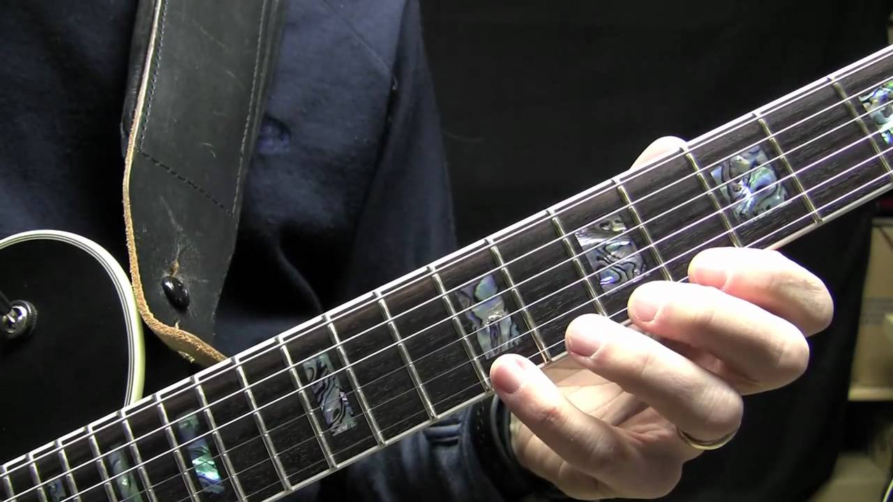 Rockabilly Guitar Lesson - Swinging Like Setzer - YouTube