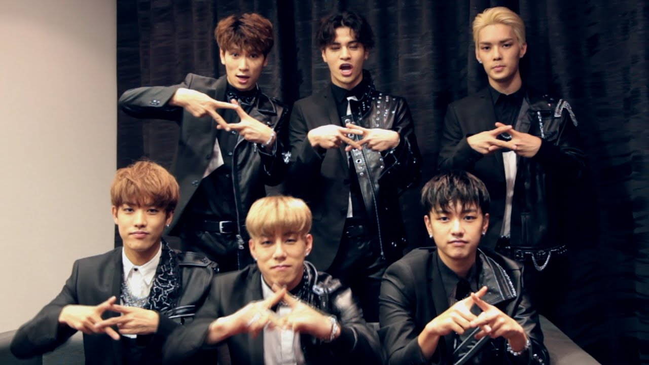 【CROSS GENE】日本初アルバムをリリースしたメンバーの喜びようといったら… - YouTube