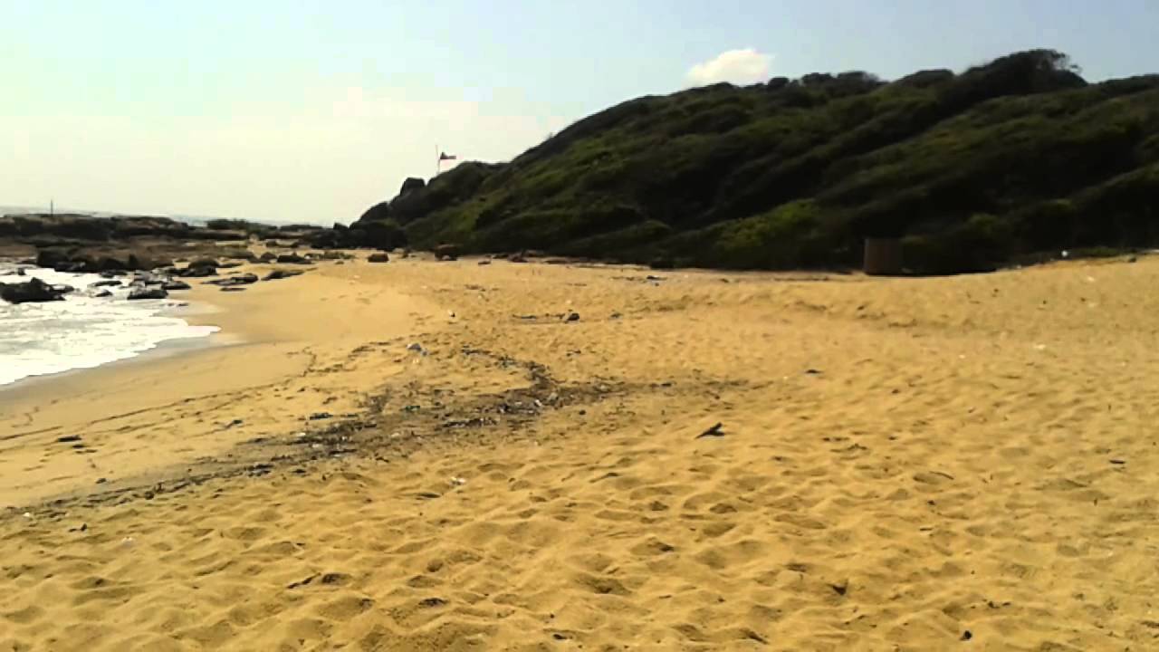 trincomalee arisimale beach part 3 - YouTube