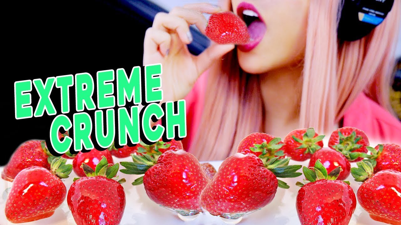 ASMR TANGHULU Candied Strawberry *CRUNCHY* Eating Sounds 탕후루 - YouTube