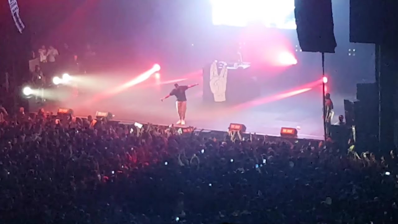 DAMSO - CONCERT THE BEAT FESTIVAL (27.01.18 - GENEVE) - YouTube