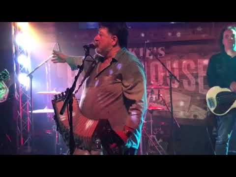 Wayne Toups - Band intro - 2021 - YouTube