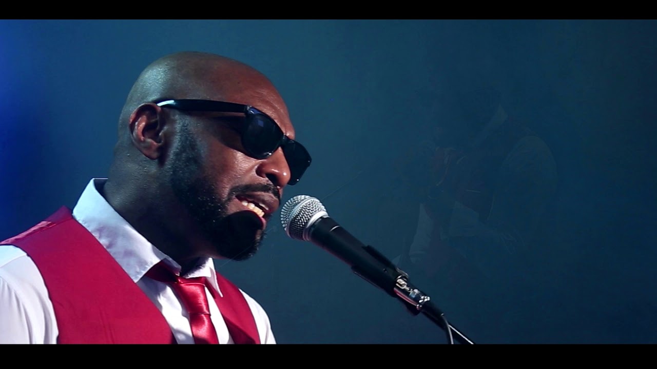 Derk Anthony sing Luther Vandross Cover - YouTube