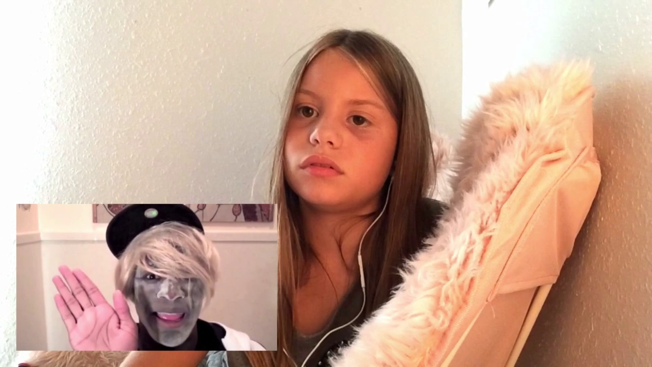 Watching Justin Bieber eat his poop - YouTube