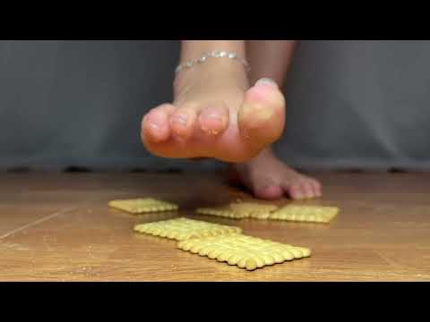 Feet ASMR barefoot biscuit crush - YouTube