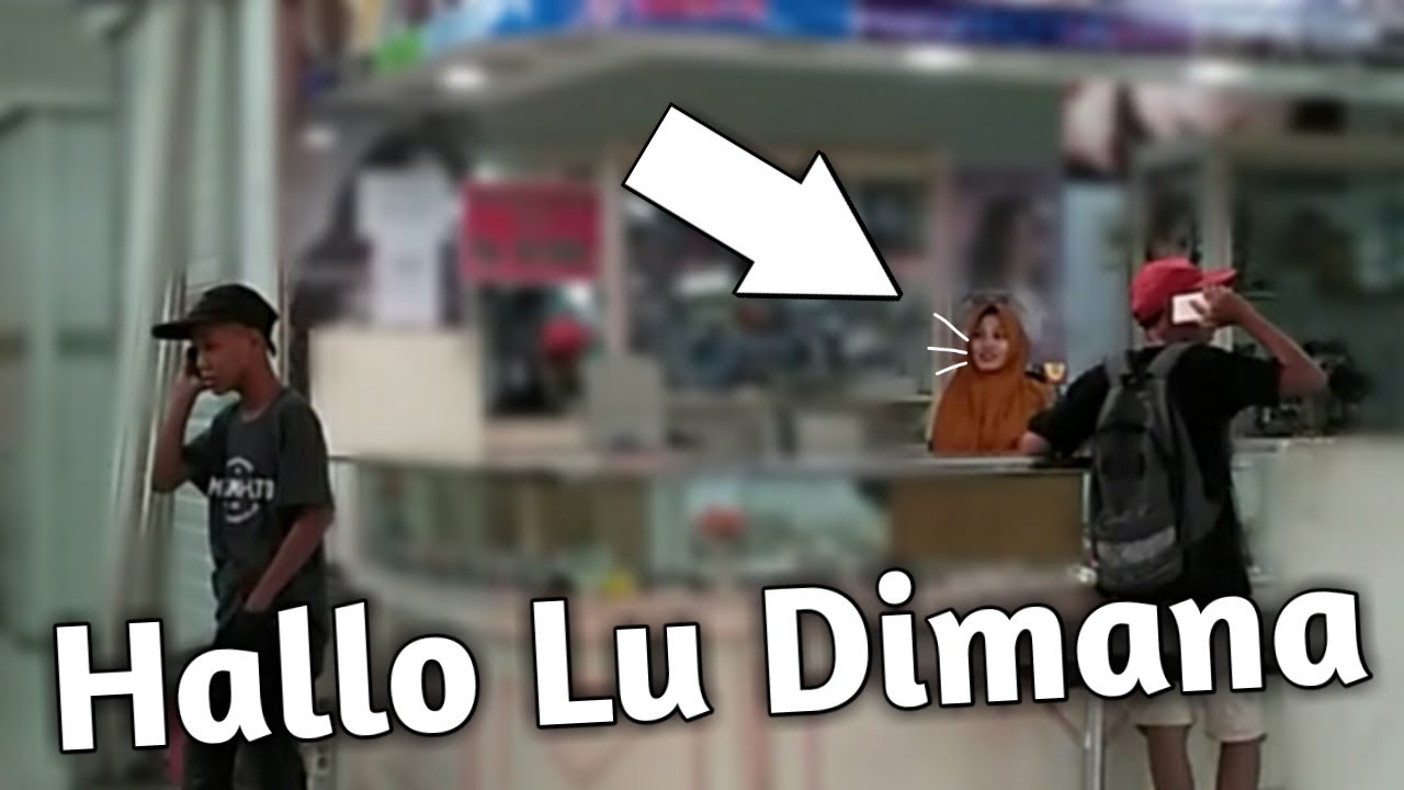 KOCAK!!! Prank Telpon Temen Di Tempat Umum | Prank Indonesia - YouTube