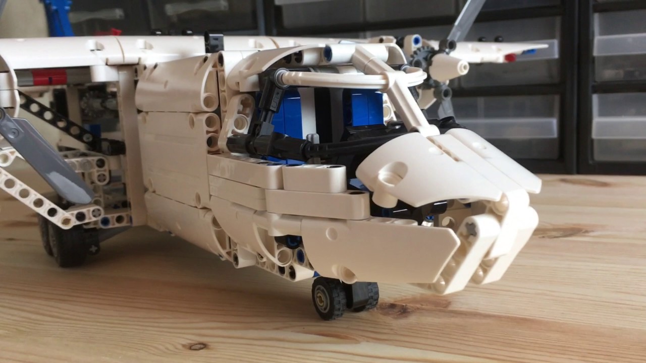 Lego Technic Cargo Plane 42025 Functions - YouTube