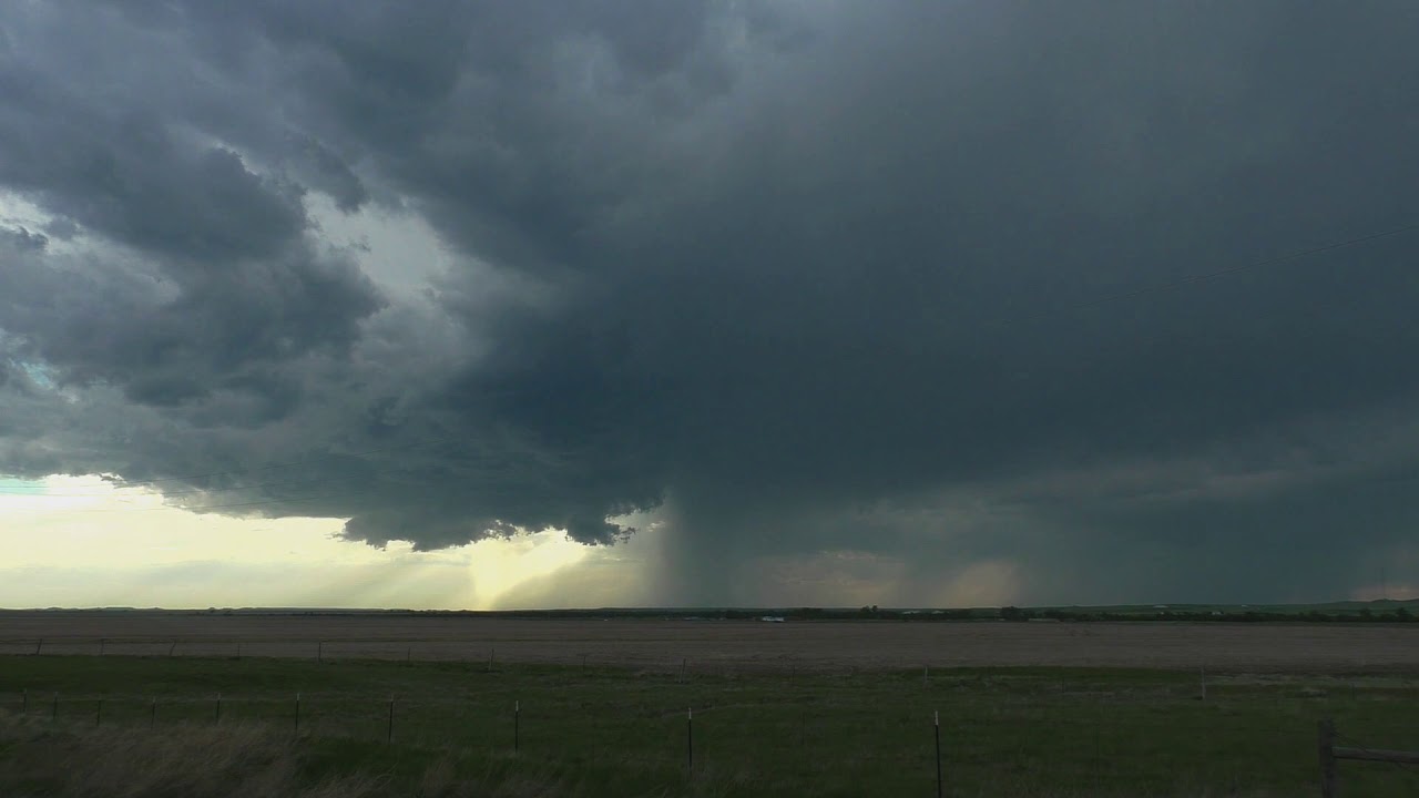 Wall Cloud Formation Time Lapse - YouTube