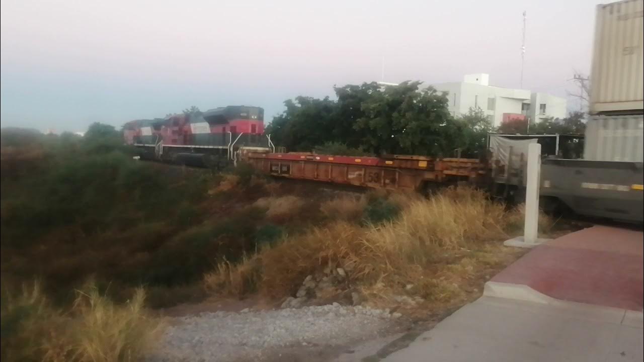 Intermodal FXE 4567 FXE 4006 Rumbo norte - YouTube