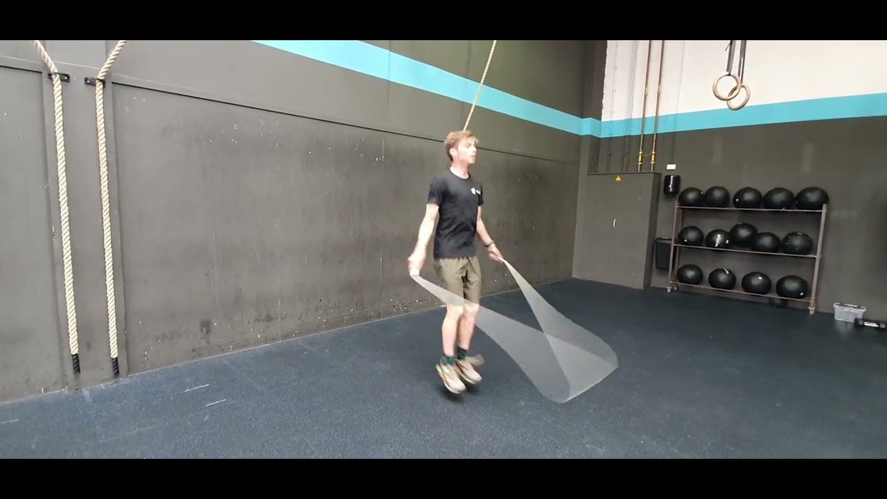 Jumping Forward Backward Single Unders - YouTube