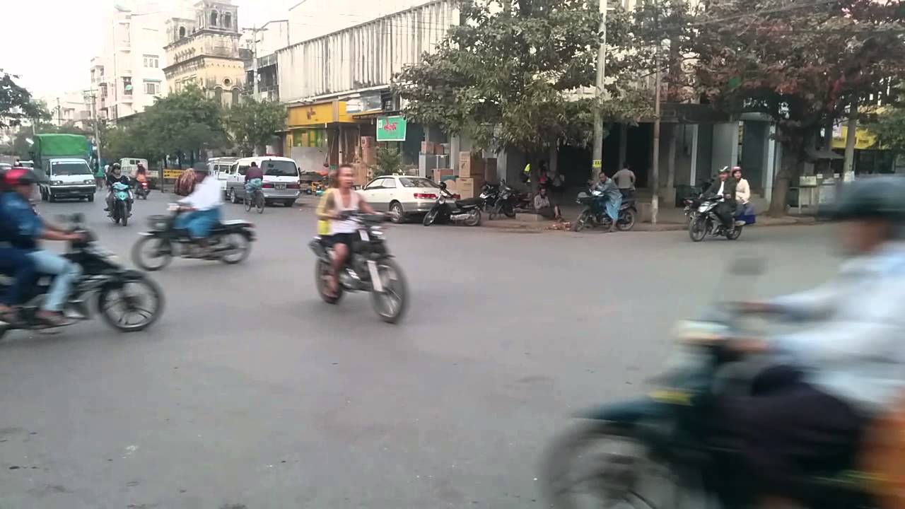 Insane near miss intersection in Burma. - YouTube