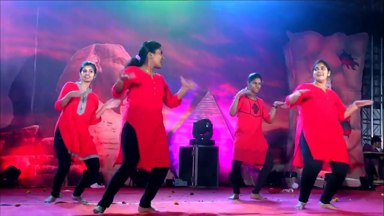Indian group dance performance girls |slims xstatica 2016 - YouTube