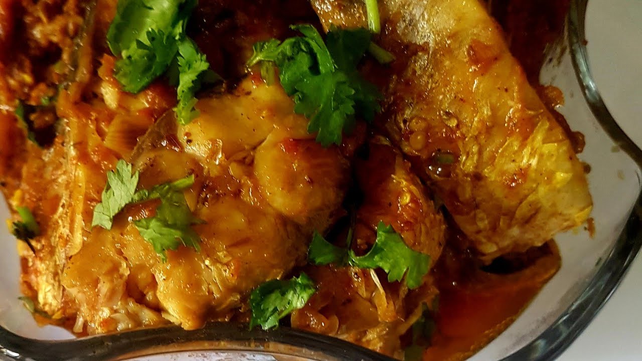 Masala Fish Curry Recipe | Fish Curry | Rohu FishCurry by Pakistani ...