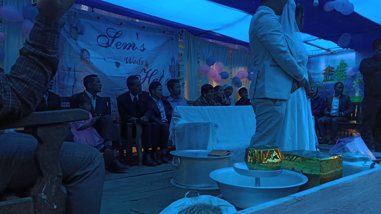 Dan Siangthou akiten nakin.Siamboi Zomhau & HatBoi Guite - YouTube