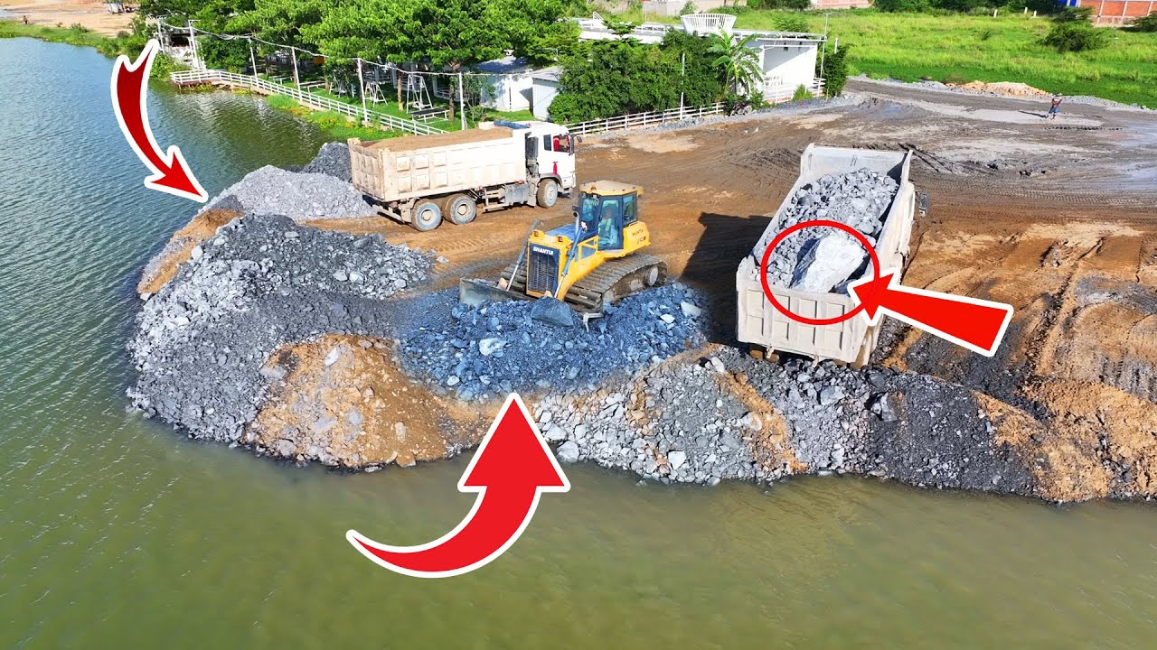 Good!!Best Dozer Showing New Action Pushes Rock Achieve 210m in length ...