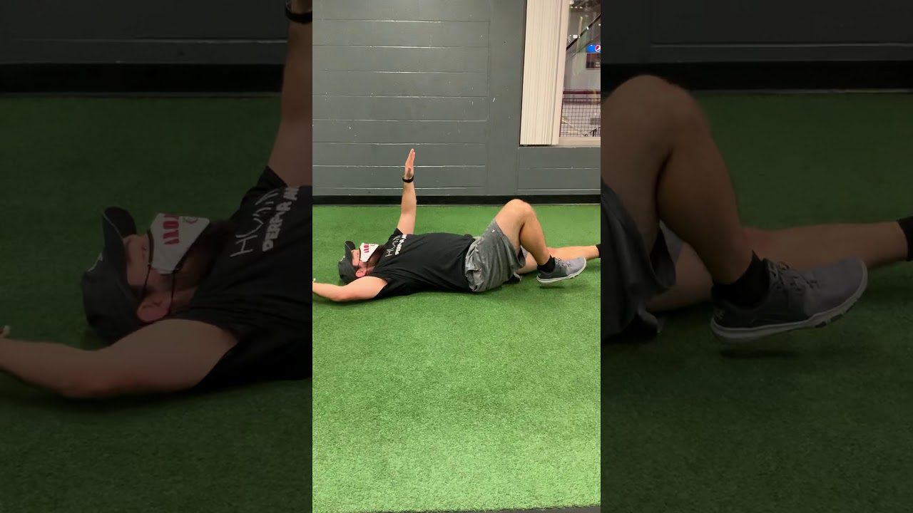 Eccentric Alternating Deadbug - YouTube