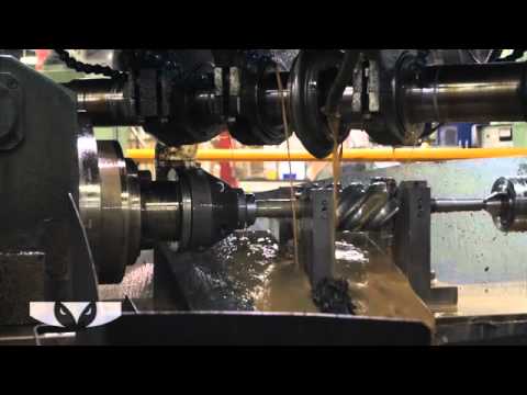 Use of precision Lathe technology in the metal machining process - YouTube